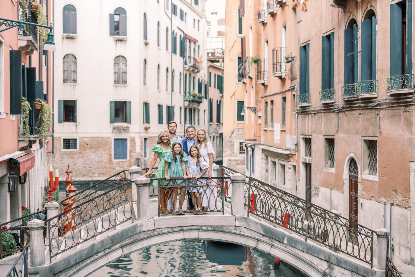 our family photo + video keepsakes from venice | Hello! Happiness